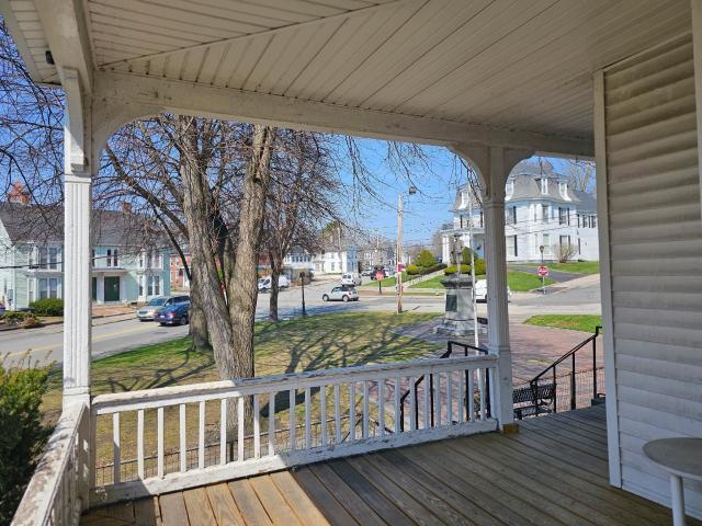 19 Orange St, Nashua, NH 03064 | MLS #5083