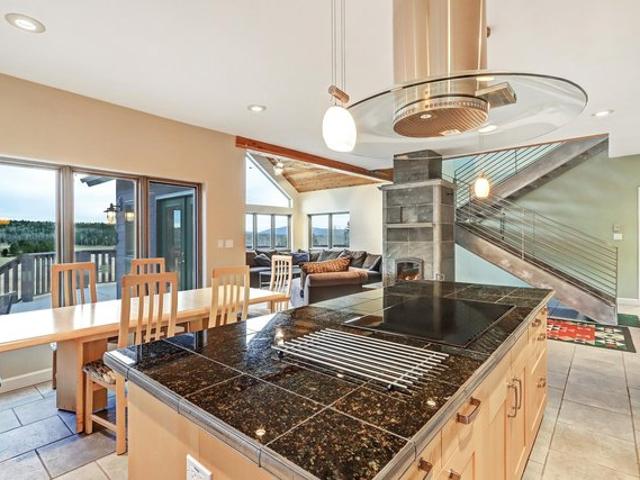 19 Panorama Pl, Angel Fire, NM 87710
