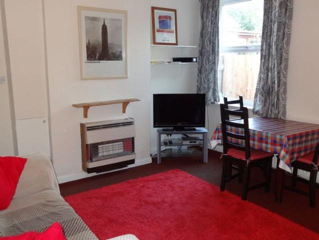 19 Paget Street Huge 4 bed Loughborough