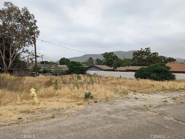 19 Paloma Rd, Jurupa Valley, CA 92509