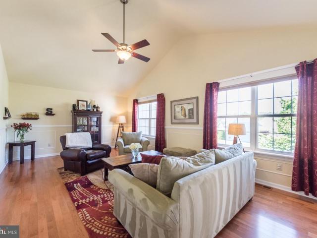 19 Patriot Ct, Upper Chichester, PA 19061 | MLS #PADE2112 | Compass
