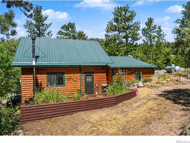 19 Pipers Canyon Rd Road