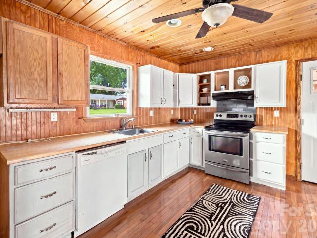 19 Pj Mcree Road
