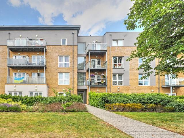 Regents Lodge, 19 Porters Way, West Drayton UB7, 2 bed flat to rent, £1,800 pcm | PrimeLocation