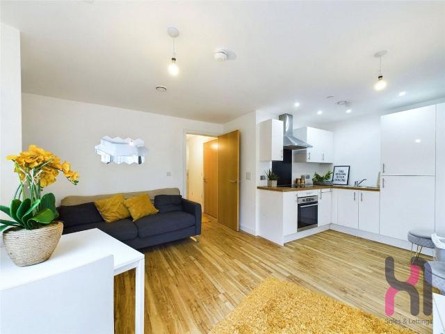 19 Plaza Boulevard, Liverpool L8, 1 bed flat to rent, £875 pcm | PrimeLocation