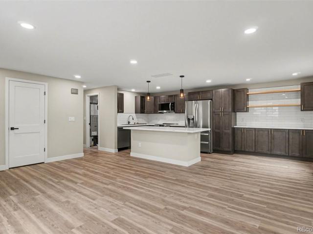 19 Placer Avenue