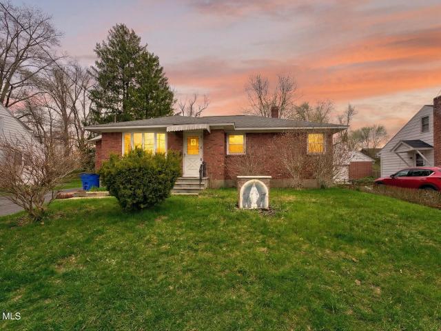 19 Pleasantview Ave, Albany, NY 12203 | MLS #202615 | Compass