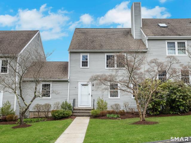 19 Prospect Ridge, Unit 27, Ridgefield, CT 06877 | MLS #24166 | Compass