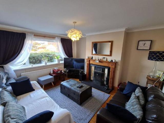 19 Prince Edward Park, Belfast, BT9 5FZ