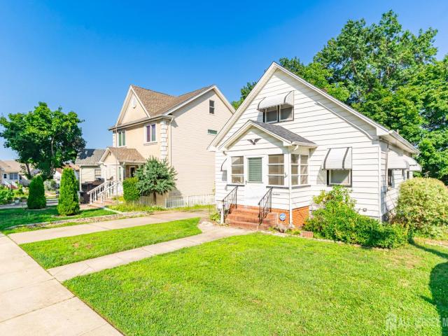 19 Pulawski Avenue