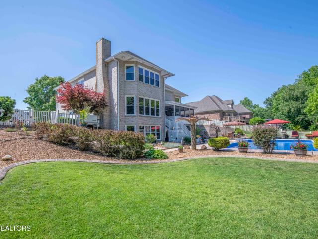19 Raintree Crossing