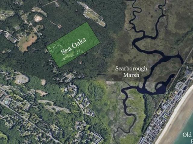 19 Red Oak Dr, Old Orchard Beach, ME 04064