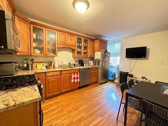 19 Revere St, Unit 5, Boston, MA 02114 | MLS #73496 | Compass