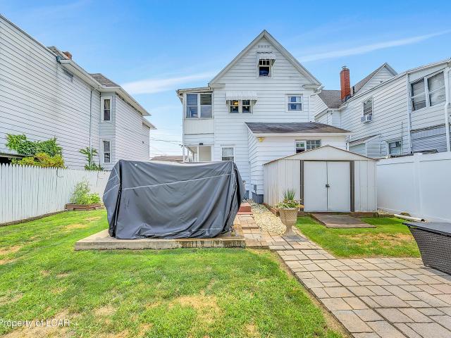 19 S Goodwin Avenue