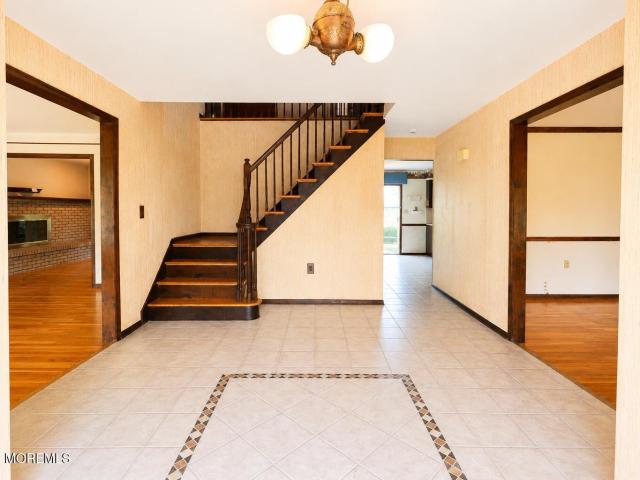 19 Scott Drive