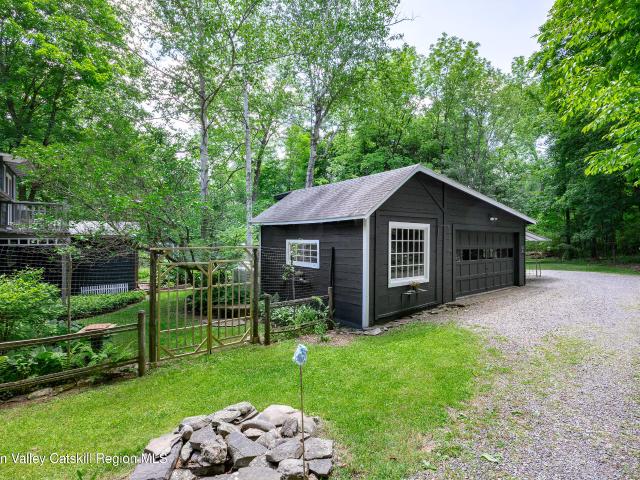 19 Schoonmaker Lane
