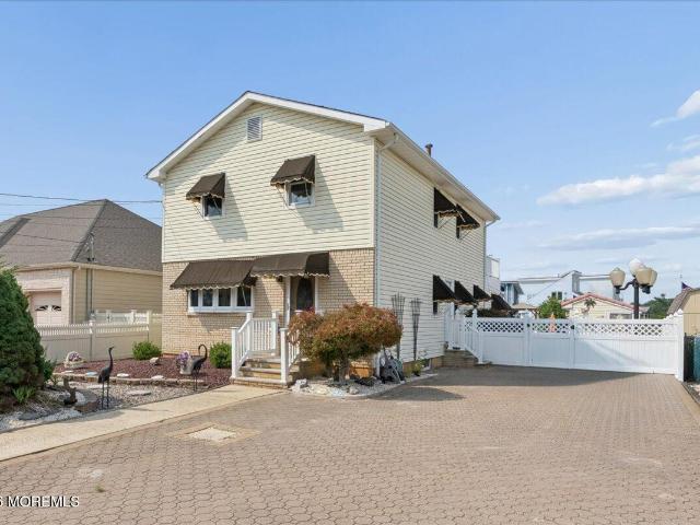 19 Sand Bar Drive