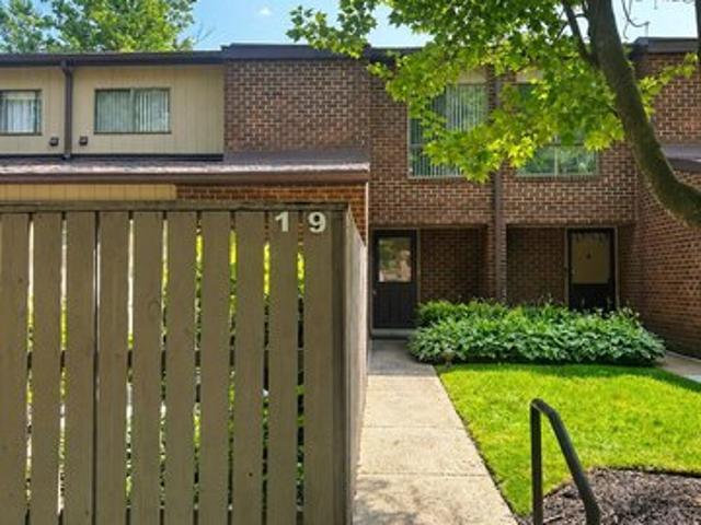 19 Saddle Ct Unit B, Baltimore, MD 21208