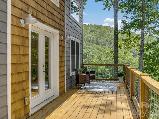19 Sassafras Valley Road
