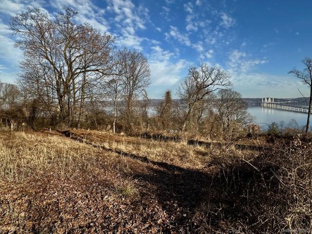 19 Shadyside Ave, Nyack, NY 10960 | MLS #832510