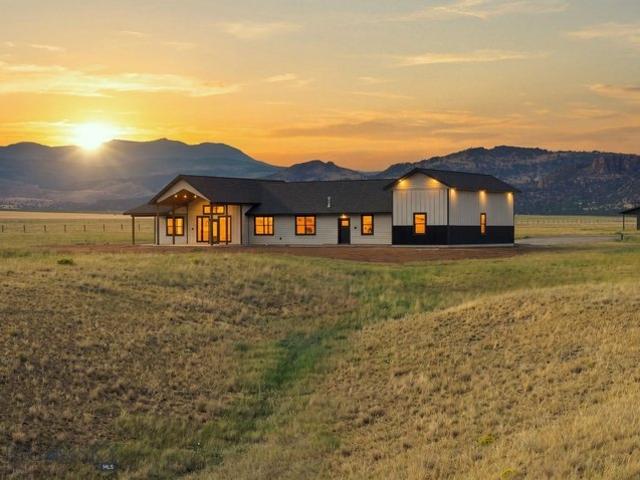 19 Sharon Rose Rd, Ennis, MT 59729