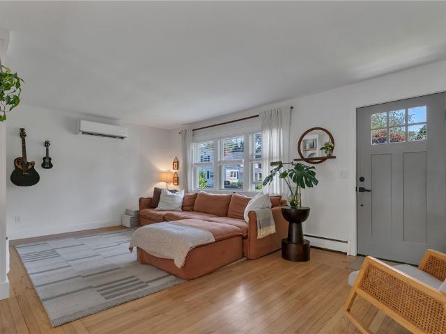 19 Sherwood Road
