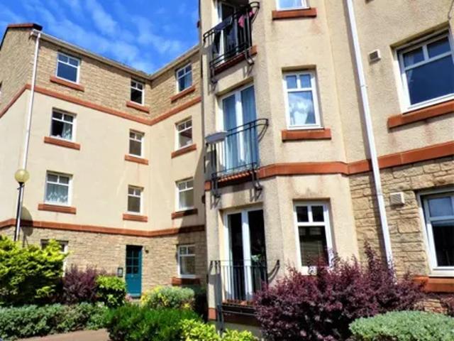 19 Sinclair Place, City of Edinburgh, EH11 1AH, United Kingdom | 2 bed apartment for rent #4920573 | Rentberry