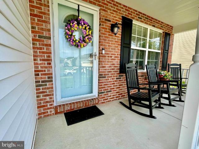 19 Silver Creek Drive
