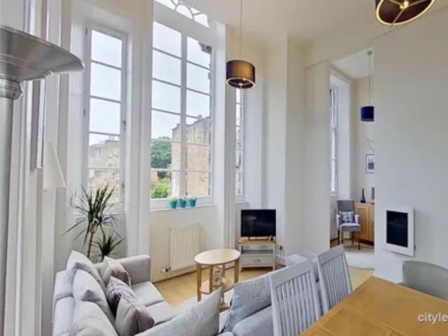 19 South Gray Street, City of Edinburgh, EH9 1TE, United Kingdom | 3 bed apartment for rent #168153667 | Rentberry