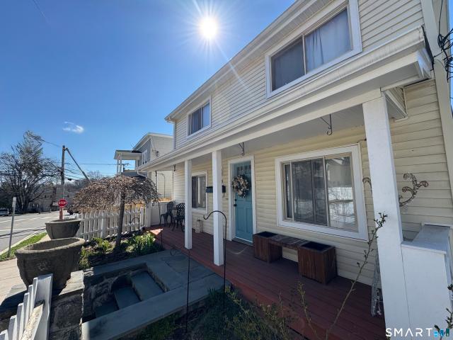 19 Soundview Ave, Norwalk, CT 06854 | MLS #24164 | Compass