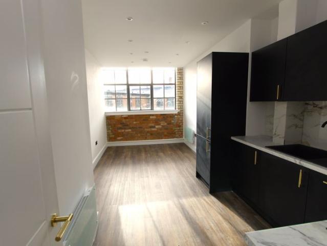 19 St Michaels Road, Northampton NN1, 1 bed flat to rent, £935 pcm | PrimeLocation