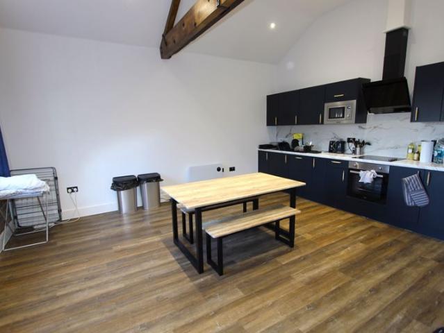 19 St Michaels Road, Northampton NN1, 3 bed flat to rent, £1,395 pcm | PrimeLocation