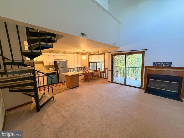 19 Summit Court