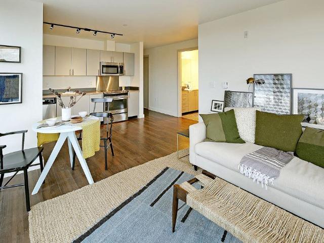 19th & Mercer 1 Bedroom Apartment for Rent at 526 19th Ave E, Seattle, WA 98112 Stevens