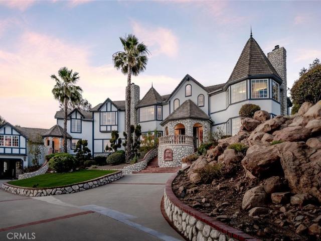 1 Mustang Lane
