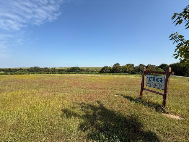 1 Murphy Rd, Mineral Point, WI 53565 | MLS #2008 | Compass