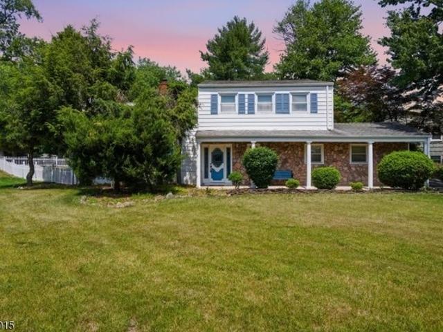 1 Magda Ln, Hillsborough Twp, NJ 08844