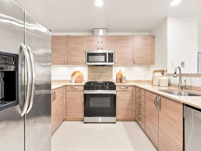 1 Mandalay Place 1510