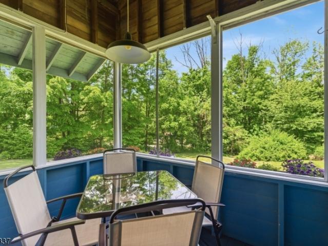 1 Maple Dr