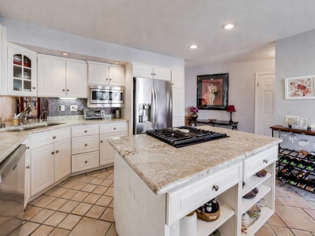 1 Maple Tree Ct, Elmhurst, IL 60126 | MLS #12634