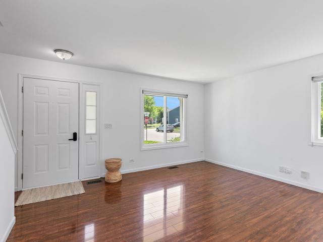 1 Marie Court