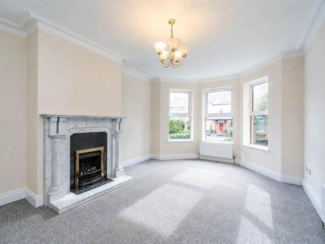 1 Marlborough Manor, 48 Marlborough Park South, Belfast, BT9 6HS