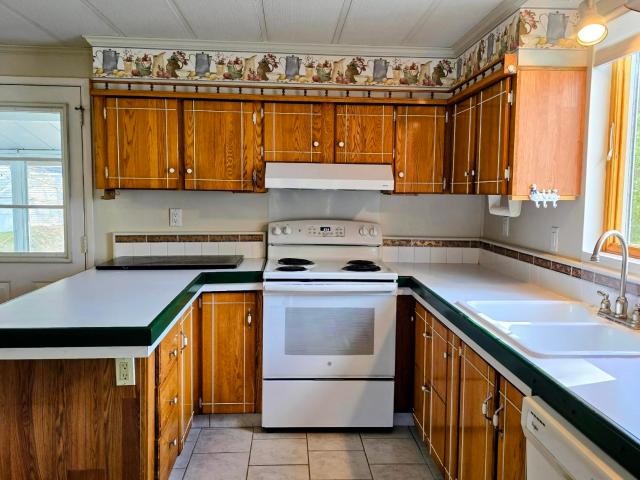 1 Marsh Hl Cir, Tilton, NH 03276 | MLS #5083