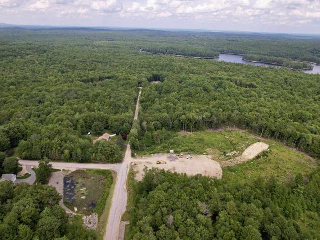 1 Maverick Way, Barrington, NH 03825