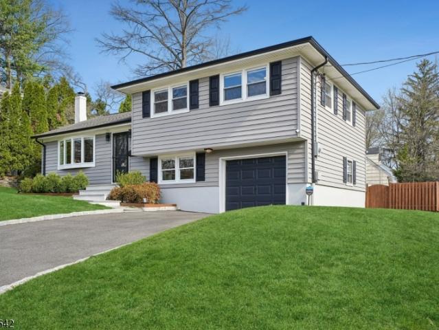 1 McDonough Street