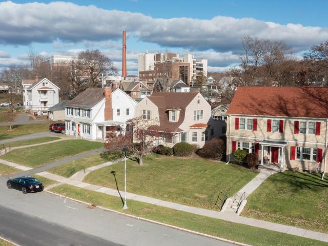 1 McLeod Road