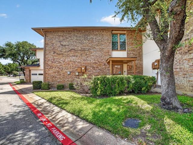 1 Meadow Ln, Bedford, TX 76021