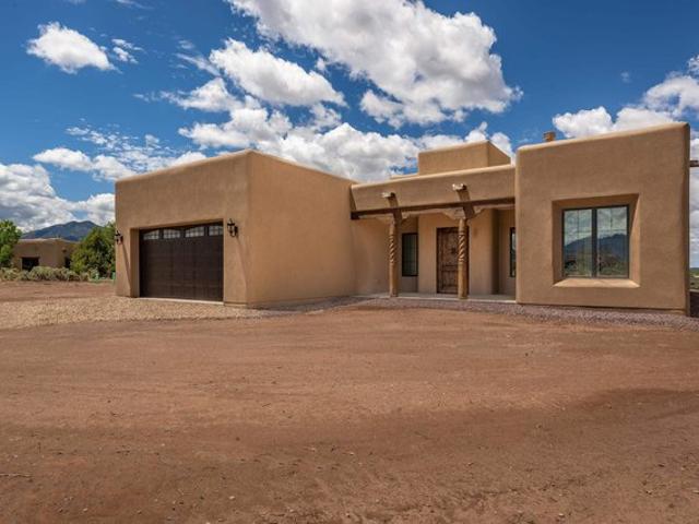 1 Mesa Encantada Ave, Ranchos de Taos, NM 87557