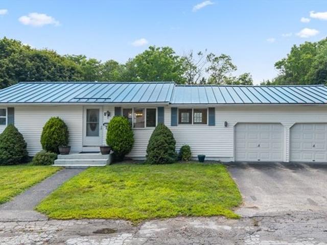 1 Minerva St, Worcester, MA 01604