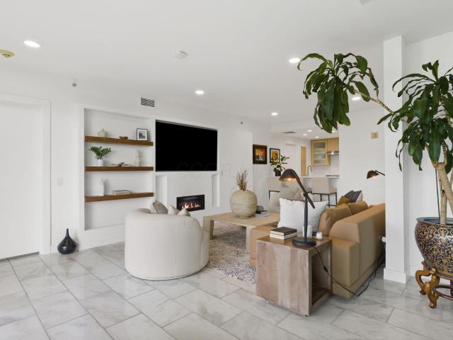1 Miranova Place # 615